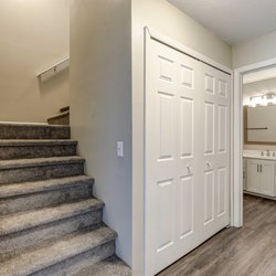 Gallery - Lakeview Oaks Apartments